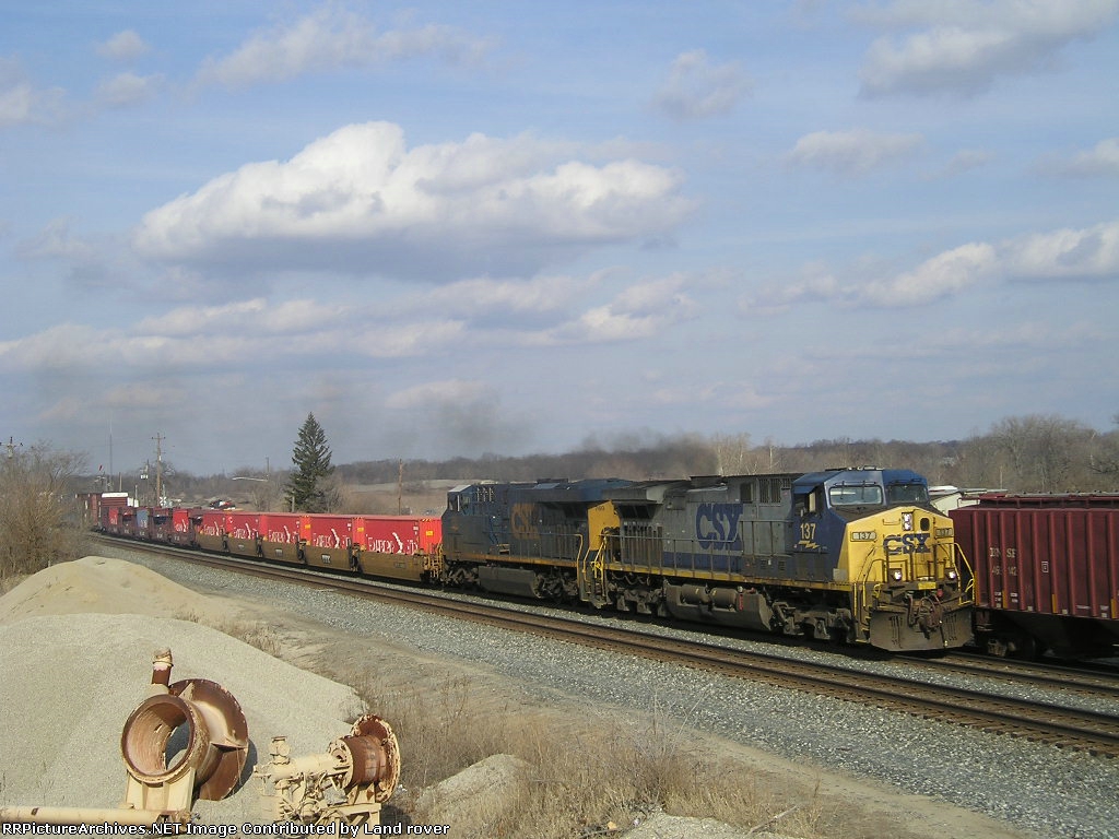 CSXT 137 On CSX Q 241 Southbound